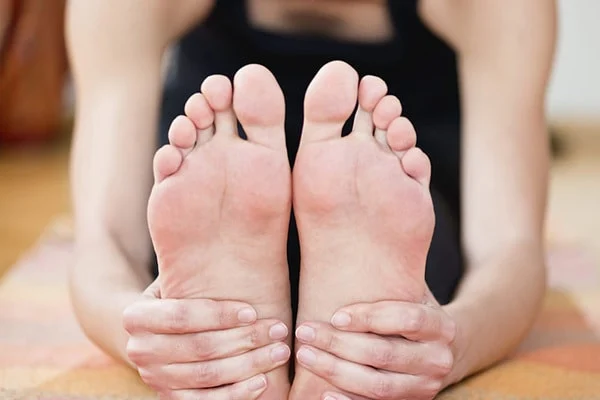 Exercises for Strong Toes and Feet — Healthy Builderz